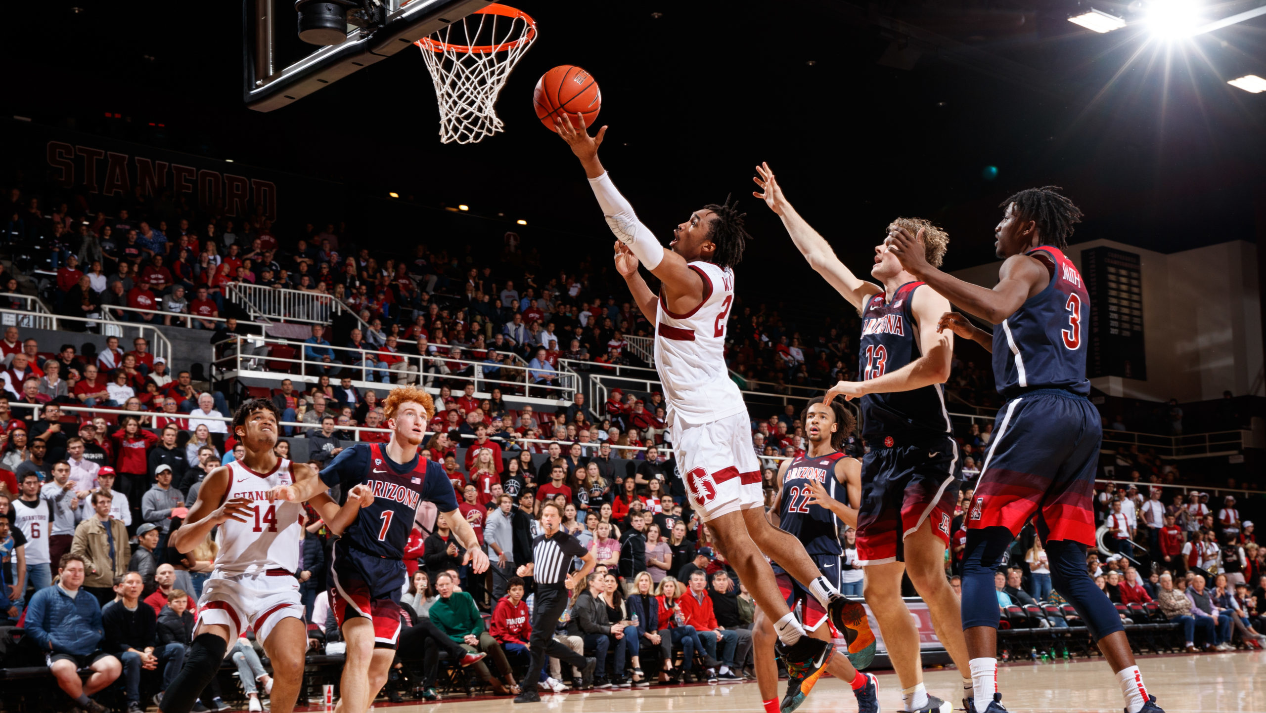 Struggling men's hoops heads to Washington