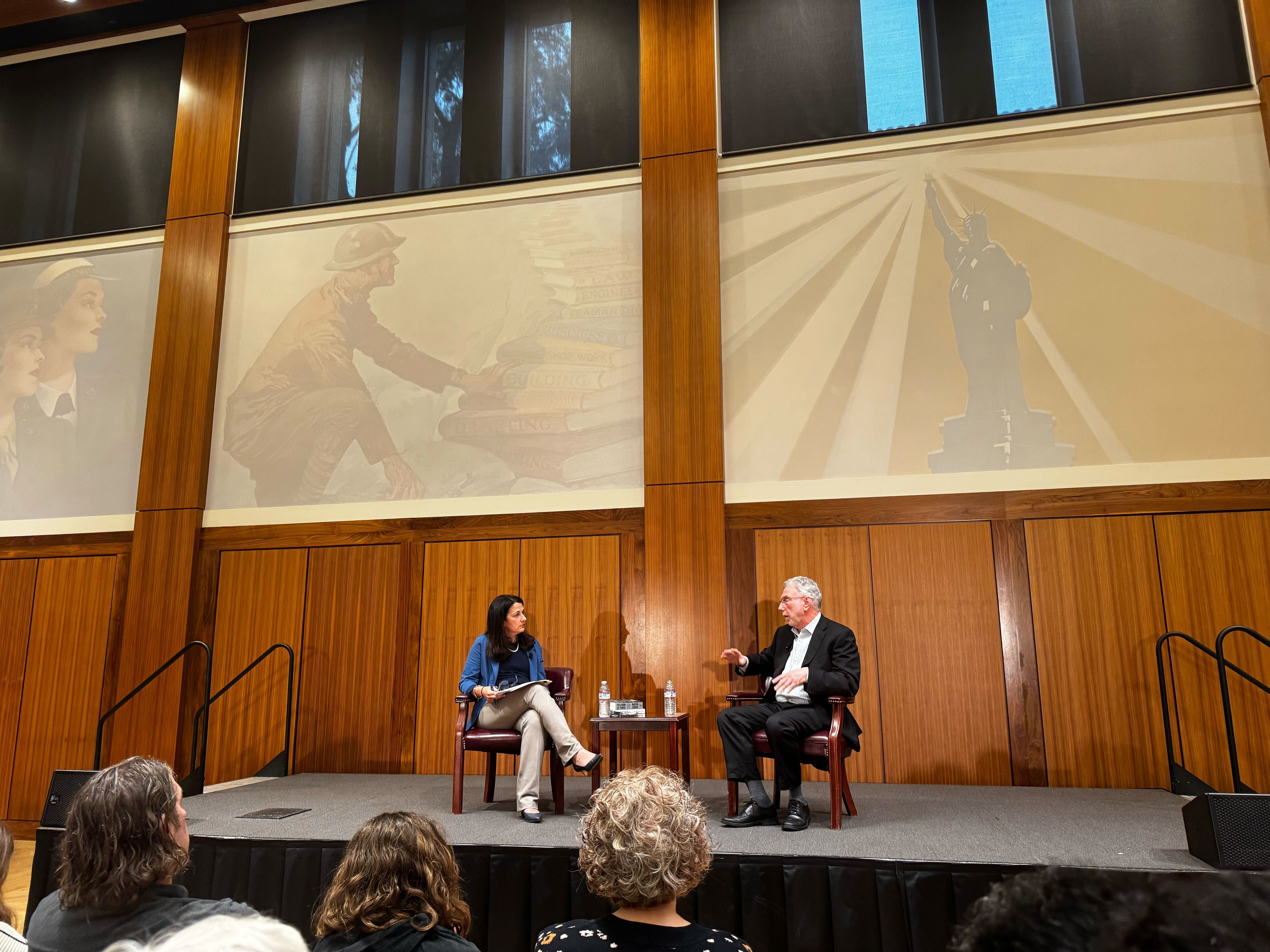 Veteran editor stresses risks to free press under Trump