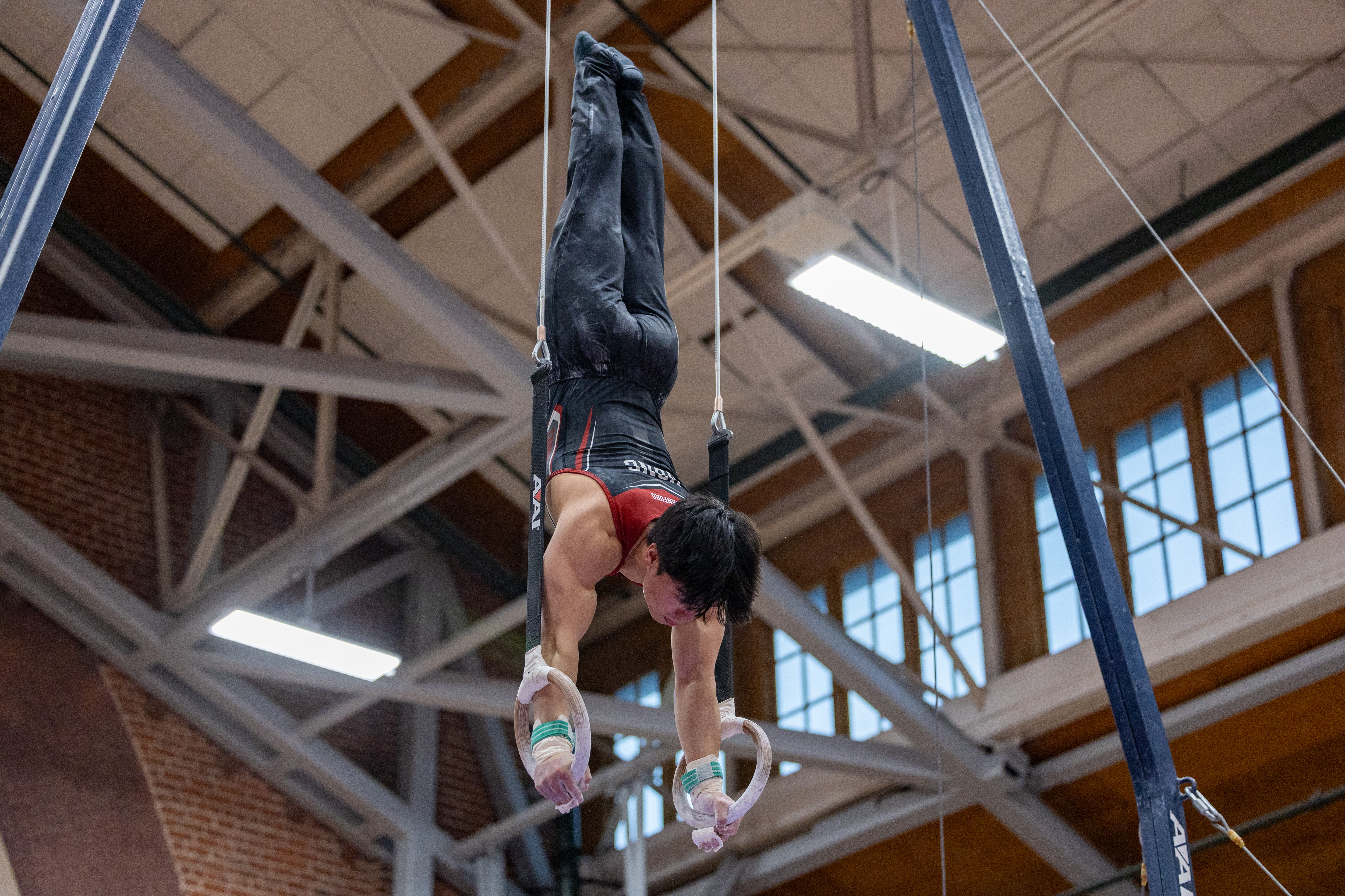 Men’s gymnastics finish as runner-ups in nail-biting NCAA Championships